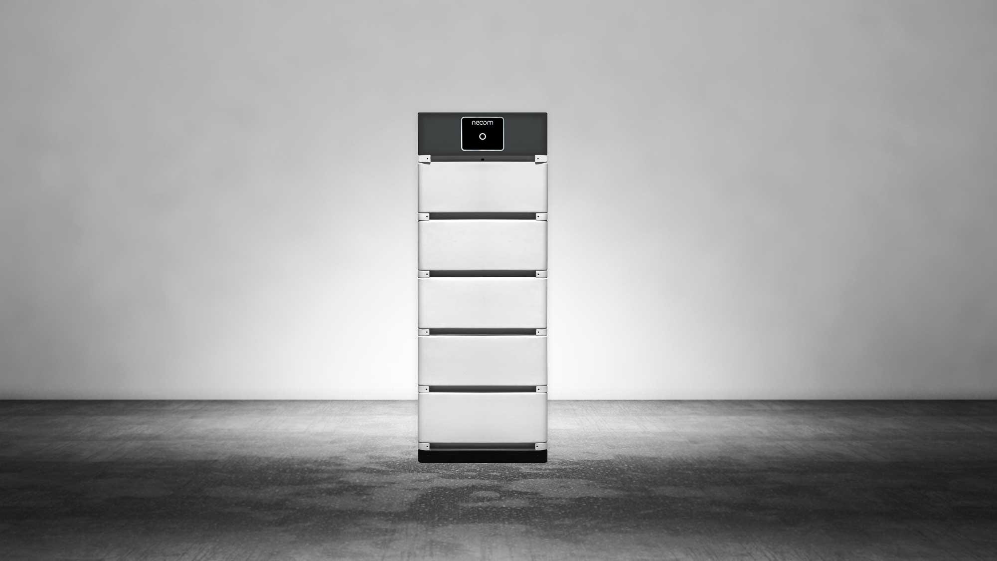 neoom STAAK - Die ganze Ladung Energiewende auf einem Stapel