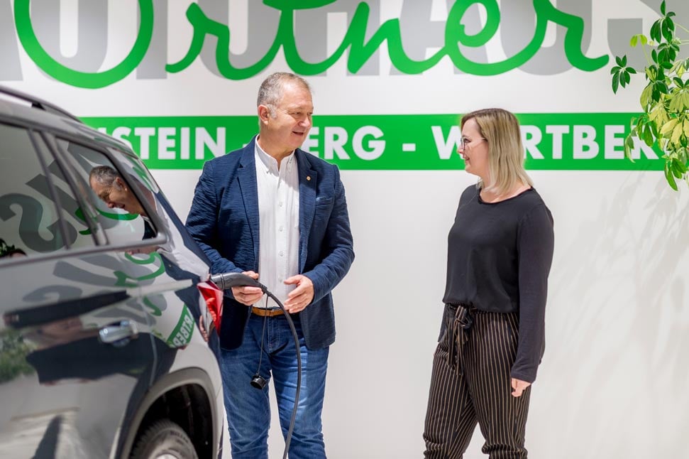 Autohaus Ortner x neoom: Energy transition loading